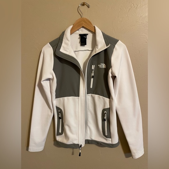 The North Face | Jackets & Coats | The North Face White Jacket | Poshmark